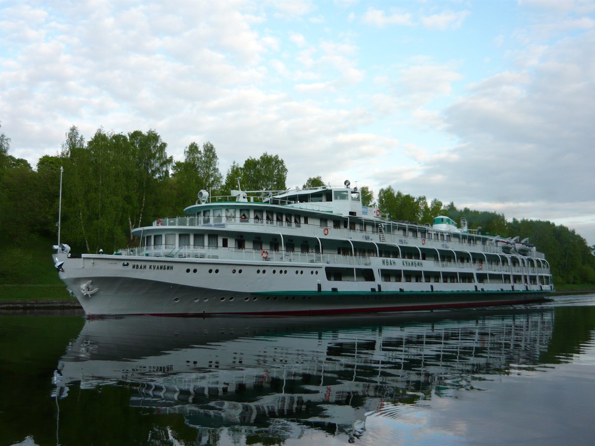 Теплоход Иван Кулибин- Речные круизы: 2025, расписание, цены, купить ...